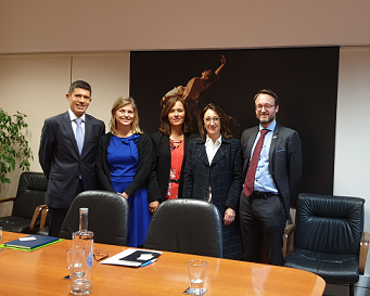 EMBAIXADORA DA NOVA ZELÂNDIA ACREDITADA EM PORTUGAL, JANE COOMBS ...